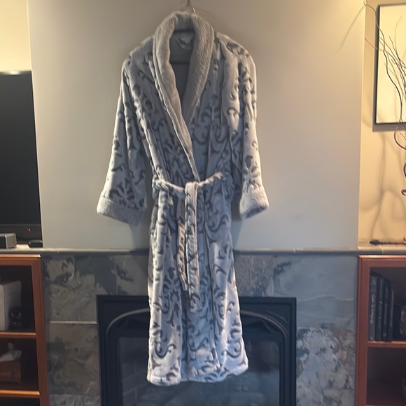 Charter Club | Intimates & Sleepwear | Plush Gray And White Robe | Poshmark